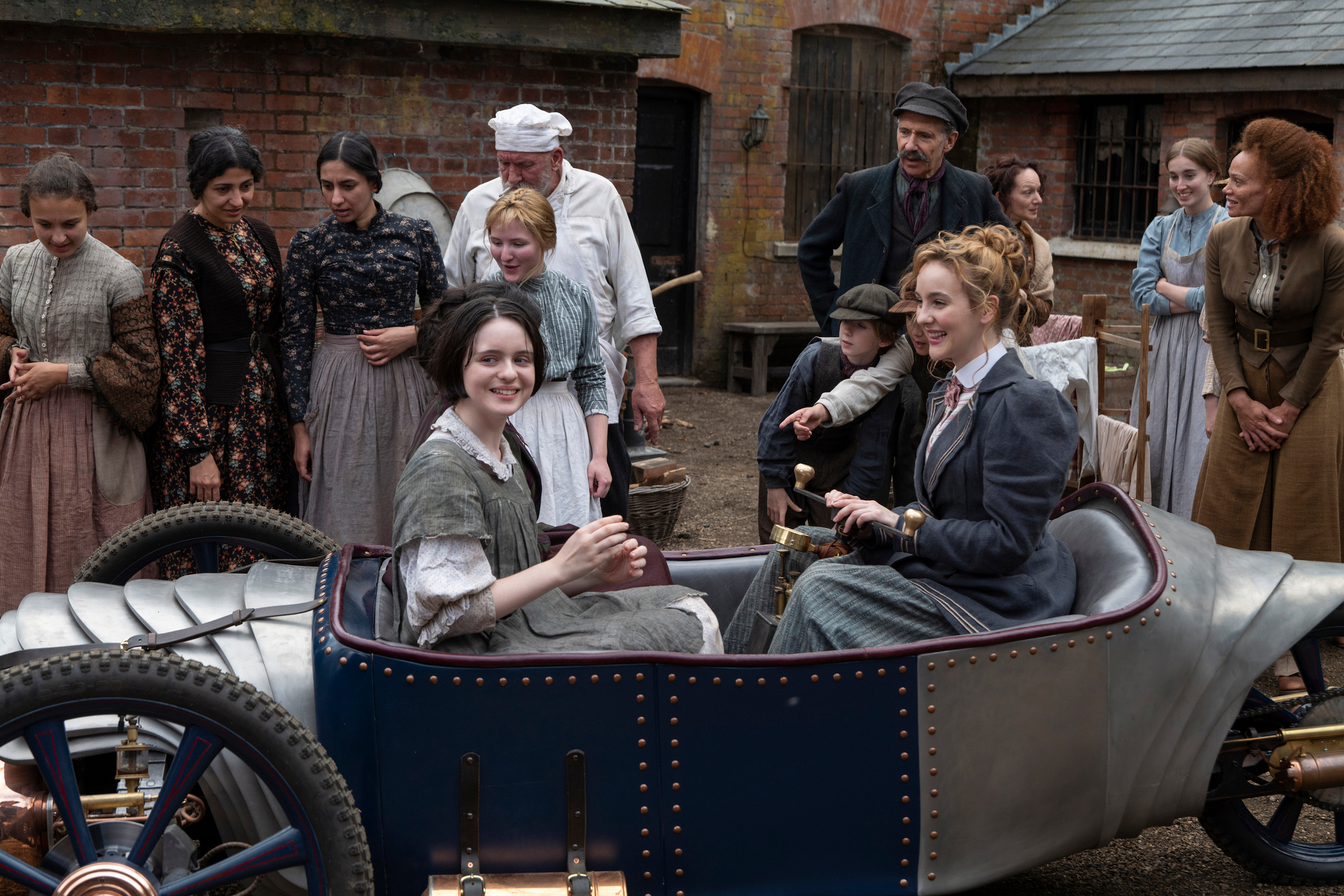 The Nevers saison 1 OCS : une série fantastique dans laquelle les ...