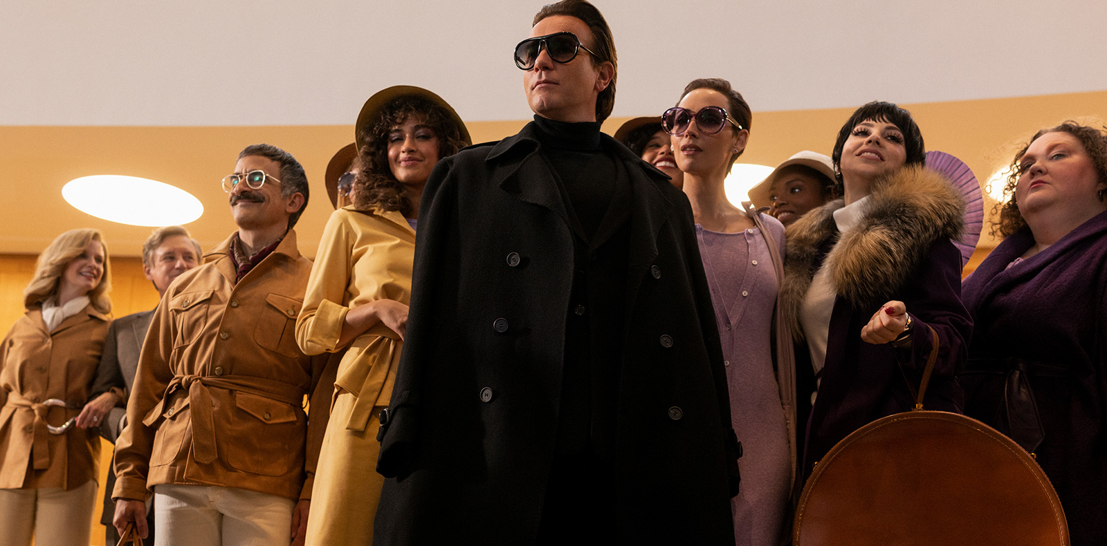 Halston (Netflix), le biopic sur un des plus grands couturiers américains
